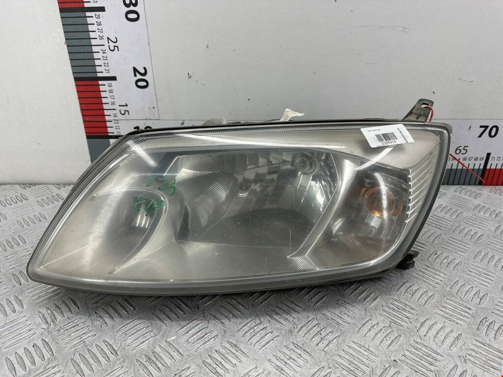 Фара левая Lada Granta 1 21903711011 арт. 2266918