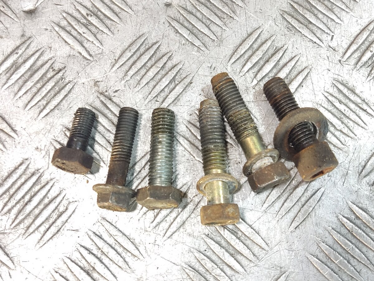 Болт Гайка КПП NISSAN Primera 2002-2007