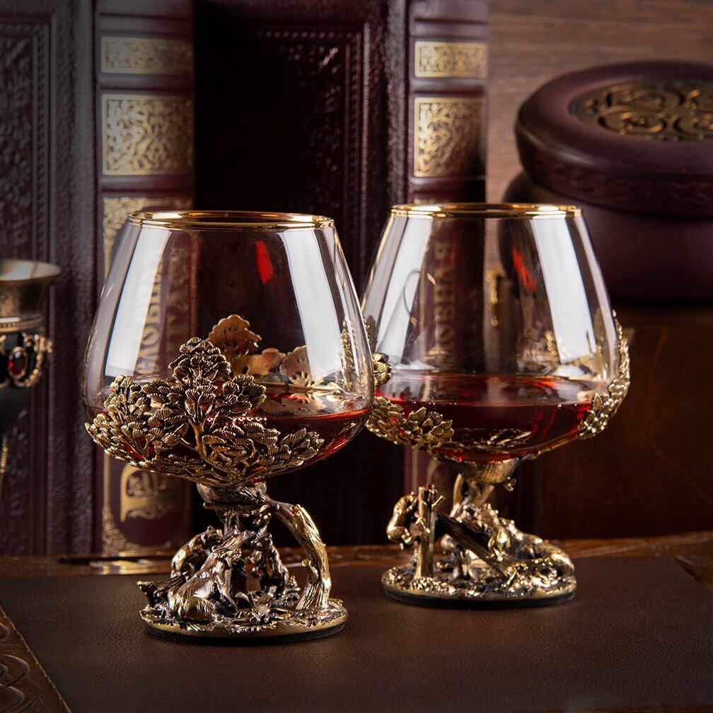 Набор бокалов для коньяка Три медведя (в коробке)