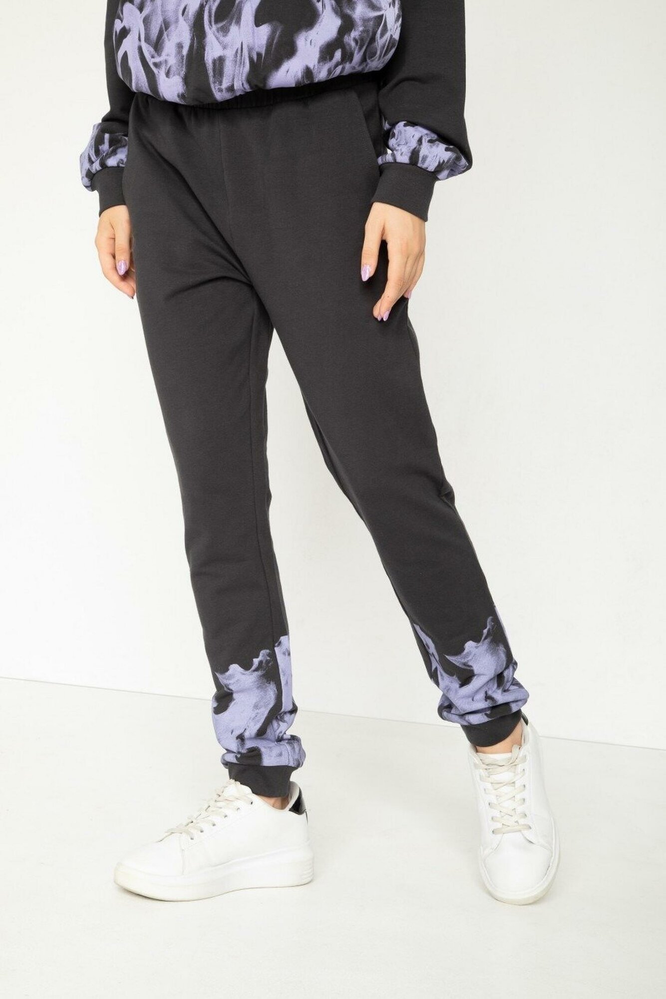 Брюки спортивные