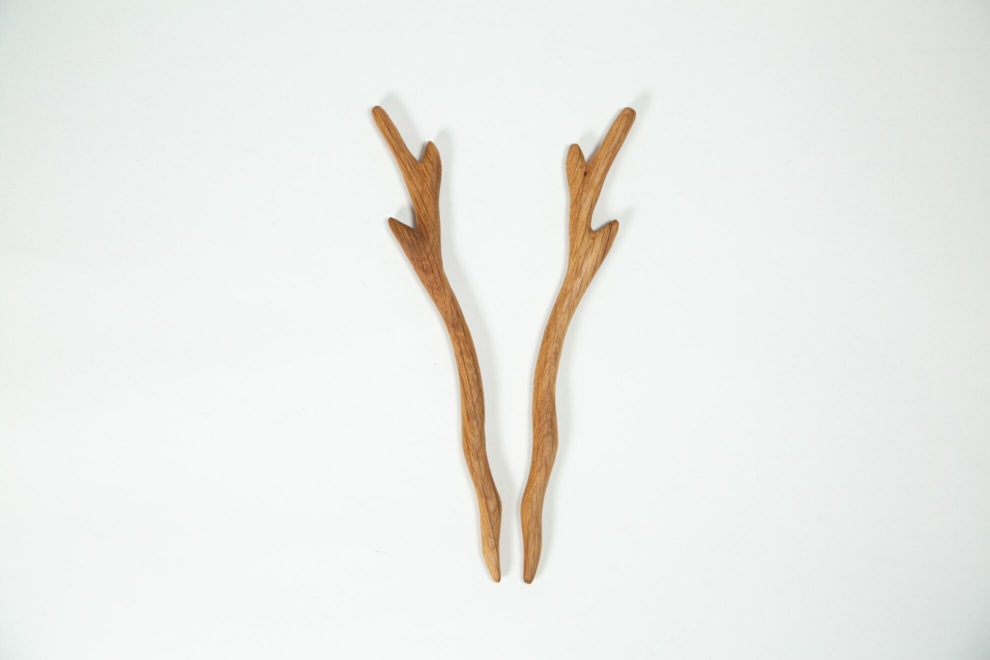 Комплект шпилек для волос 3KEDA, "Оленьи рожки", светлое дерево, 19 см, 2 шт.