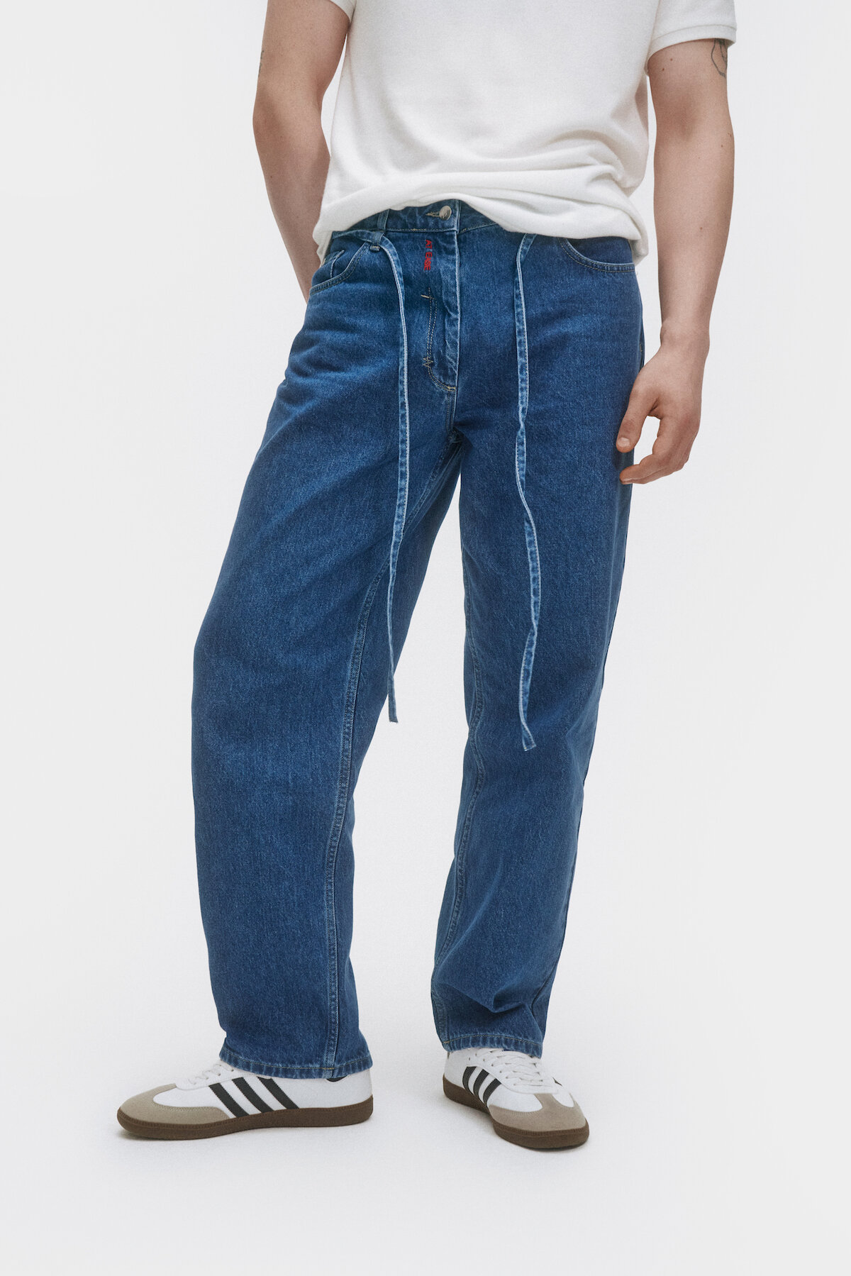 Джинсы широкие Relaxed 