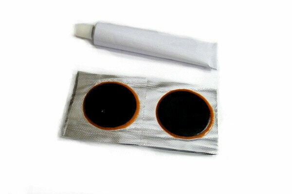 Латки для камер резина проф. R2-40мм (25 круглых латок+клей)