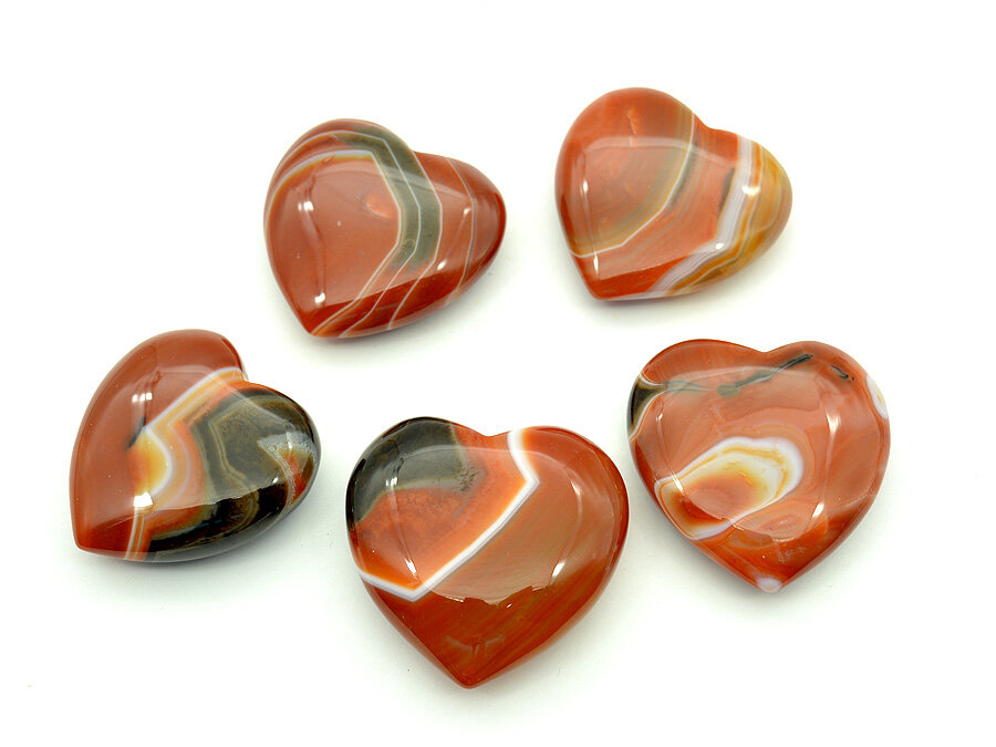 Сердце из сердолика 42*42*16мм, (45-9). .