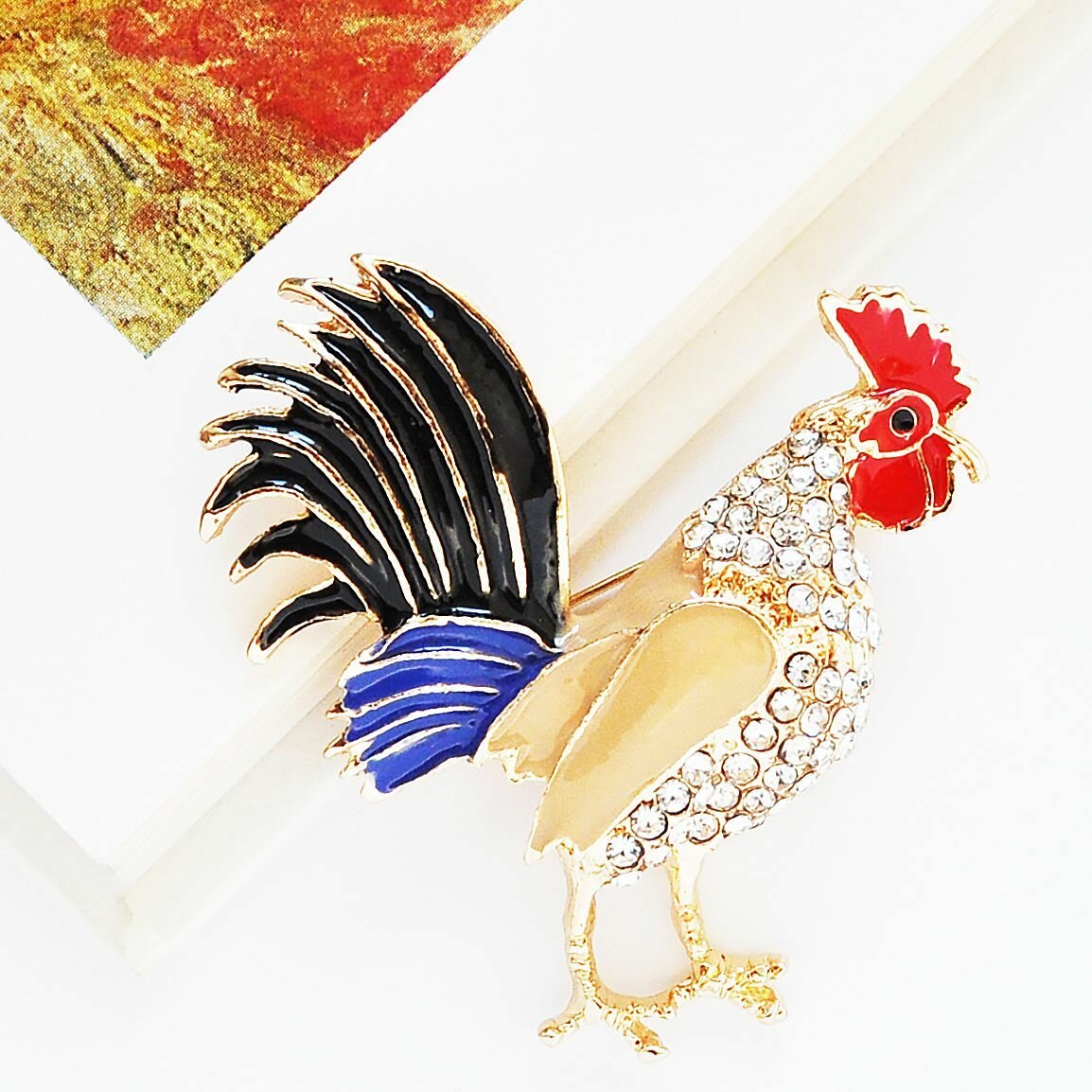 Брошь, эмаль, стразы