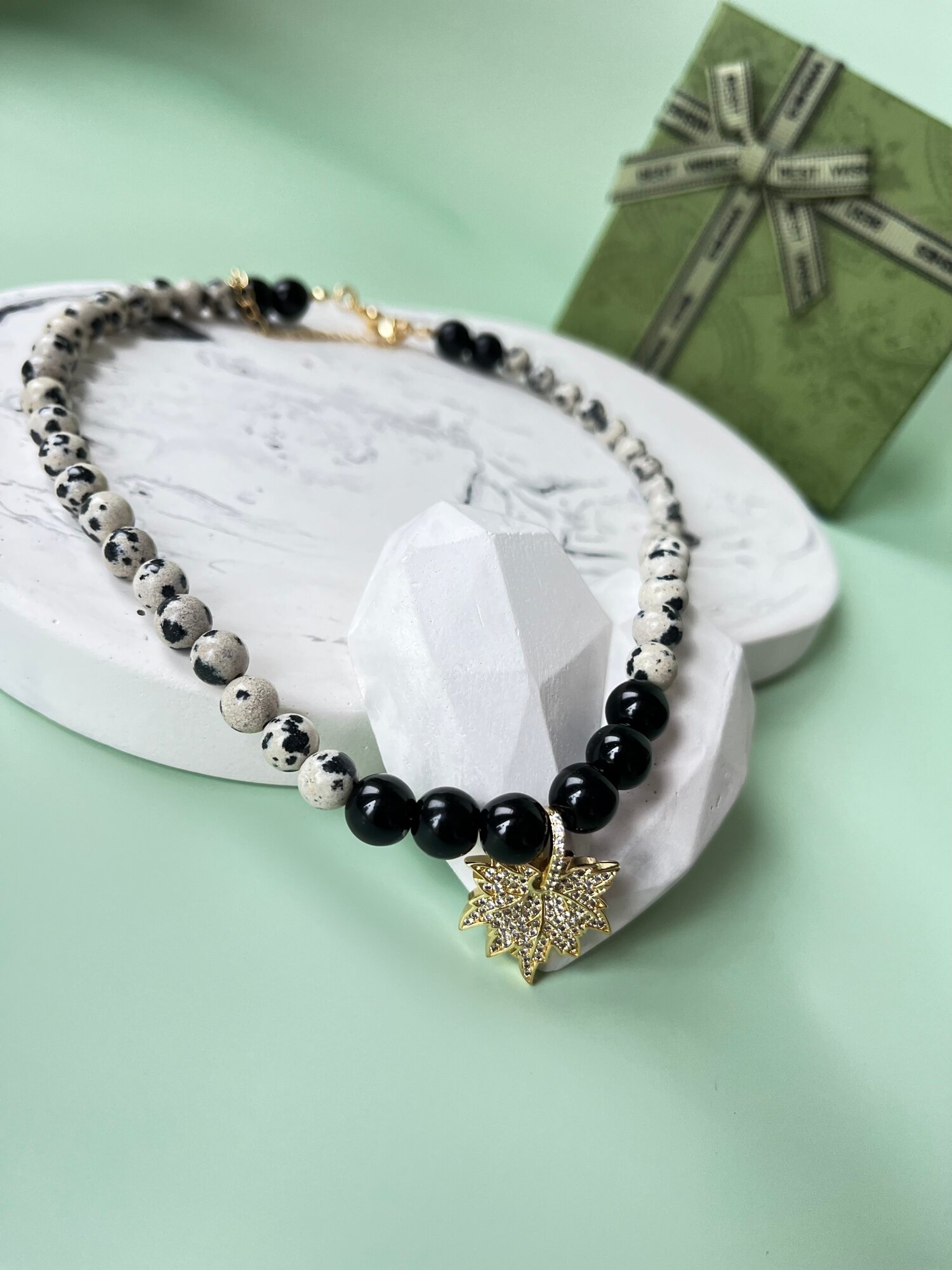 Колье, яшма, агат, агат синтетический