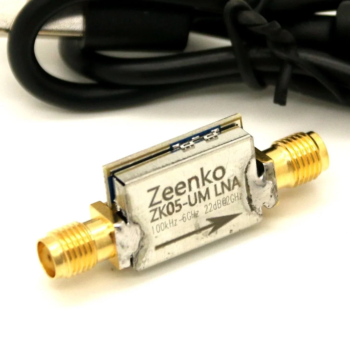Zeenko ZK05-UM LNA усилитель 100 кГц-4 ГГц