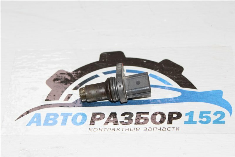 Датчик коленвала Nissan Qashqai J10 MR20DE