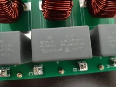 Трехфазный инвертор Laagdoor 5-10 10A