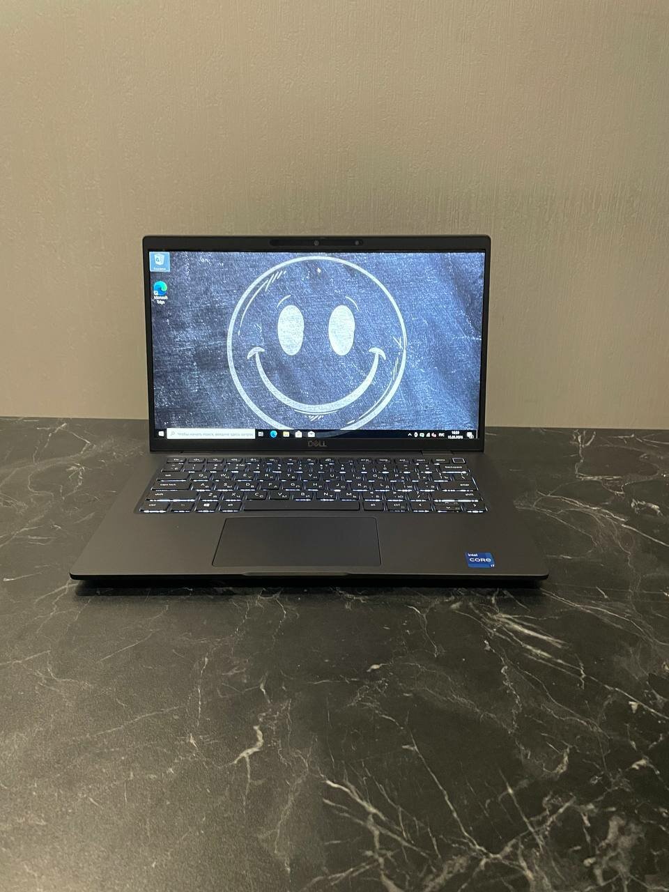 14" Ноутбук Dell Latitude 7520, Intel Core i7-1185G7 3.0 ГГц, RAM 16 ГБ, SSD 256 ГБ, Intel Iris Xe Graphics