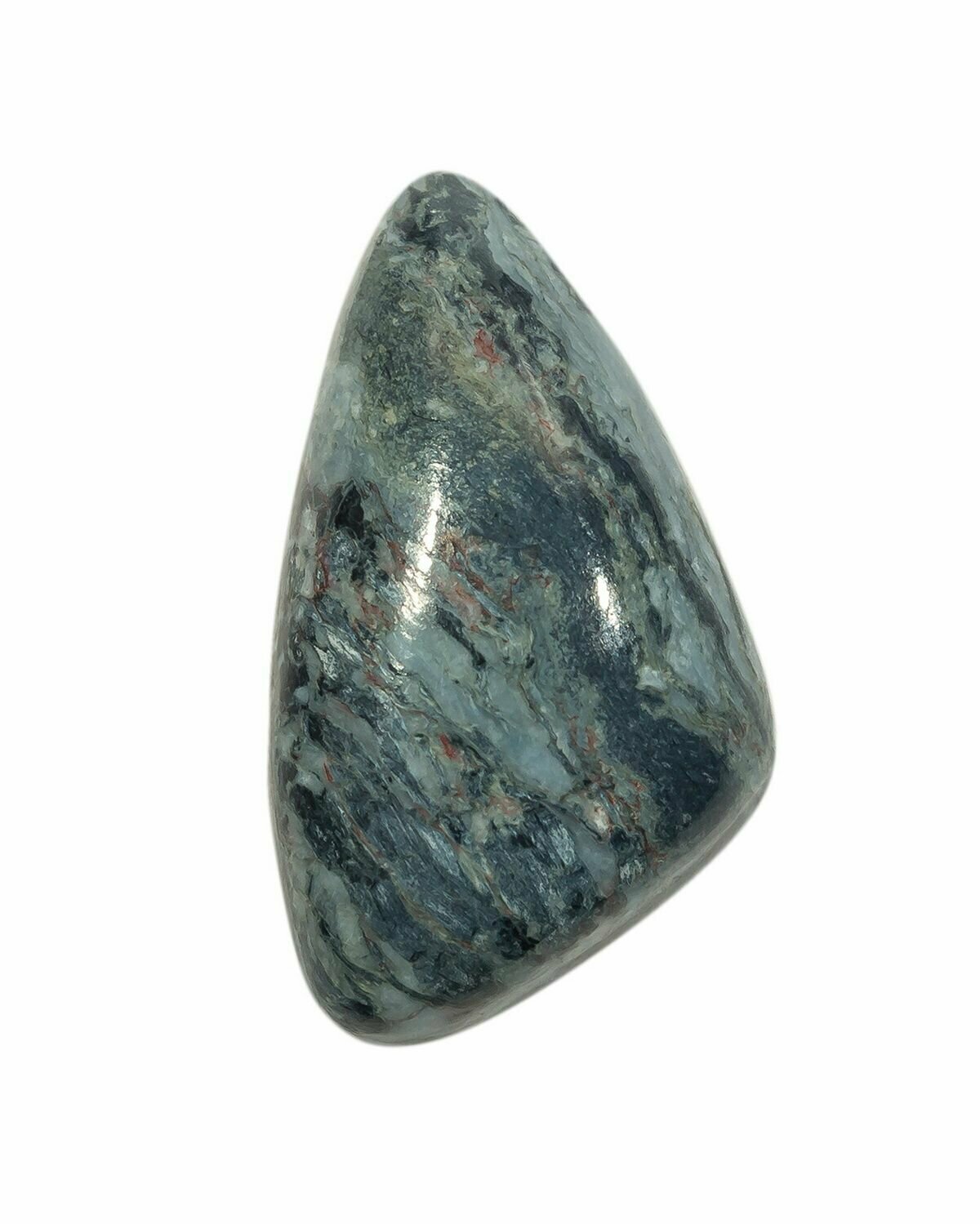 Кабошон из родусита размером 26х15х8 мм.