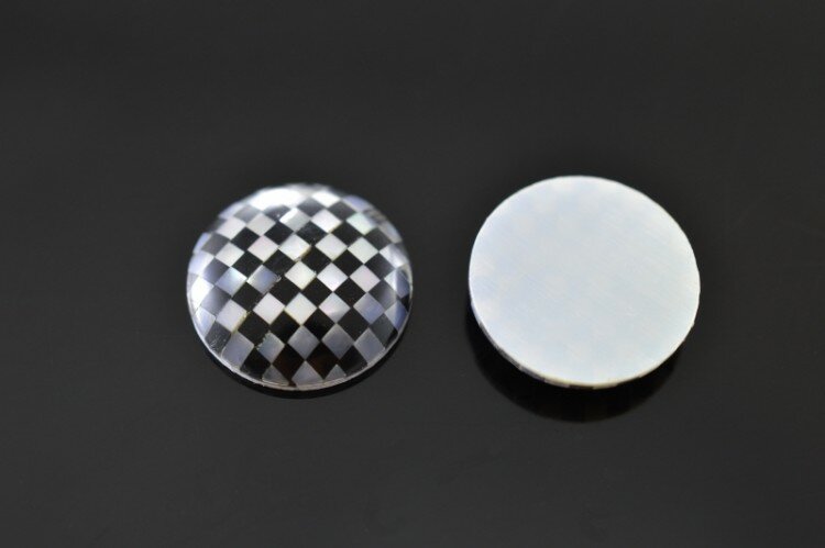 Кабошон из перламутра круглый 15х3,5мм, цвет белый/черный, 2007-008, 1шт