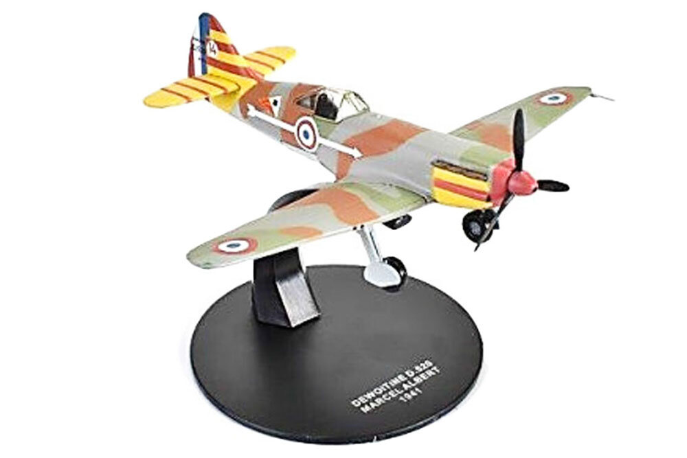Модель коллекционная ATLAS Dewoitine D520 the first plane of marsel albera hero of the soviet union (23 победы) 1941