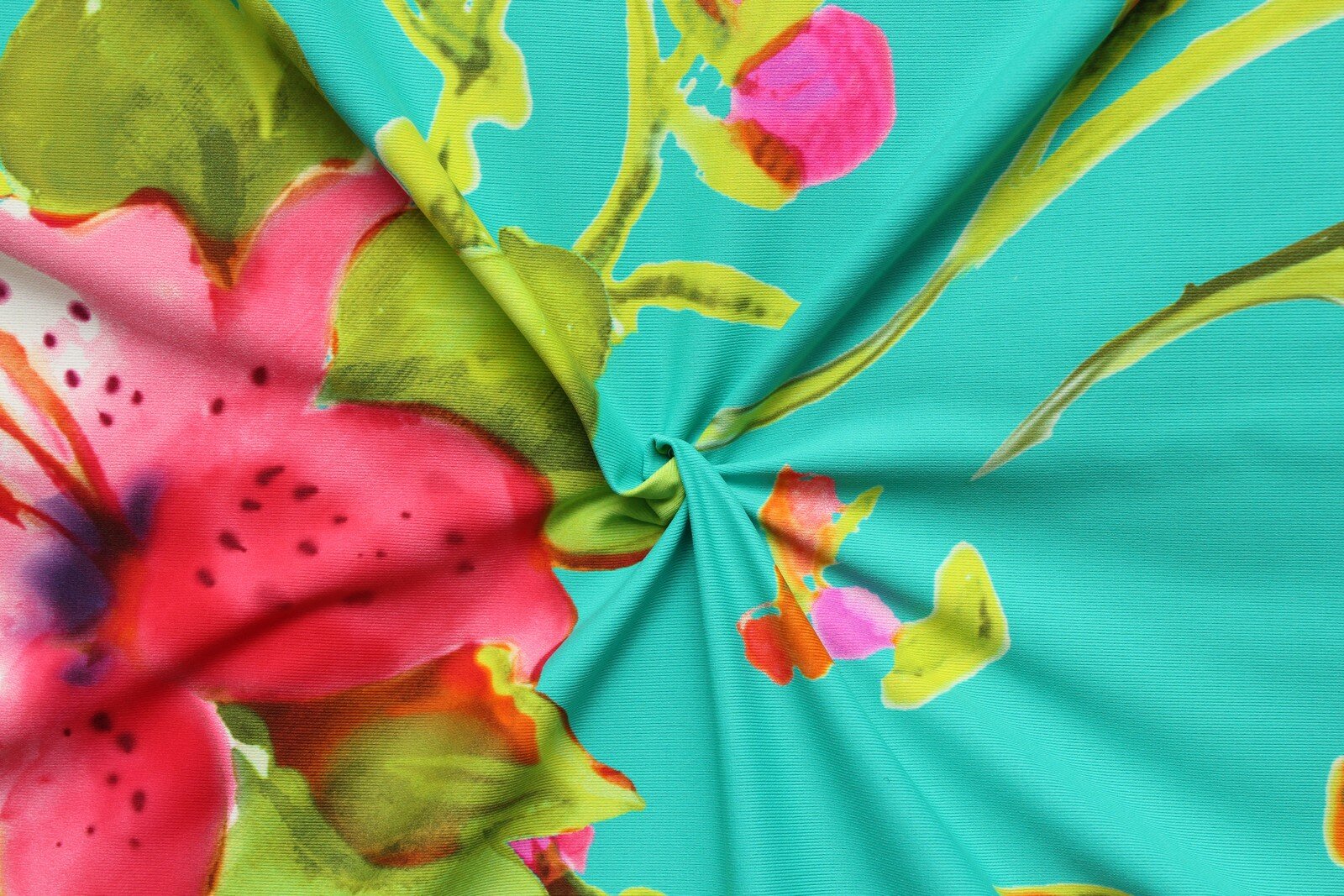 Ткань Трикотаж лайкра Beash, на бирюзе тропические цветы, ш132см, 0,5 м