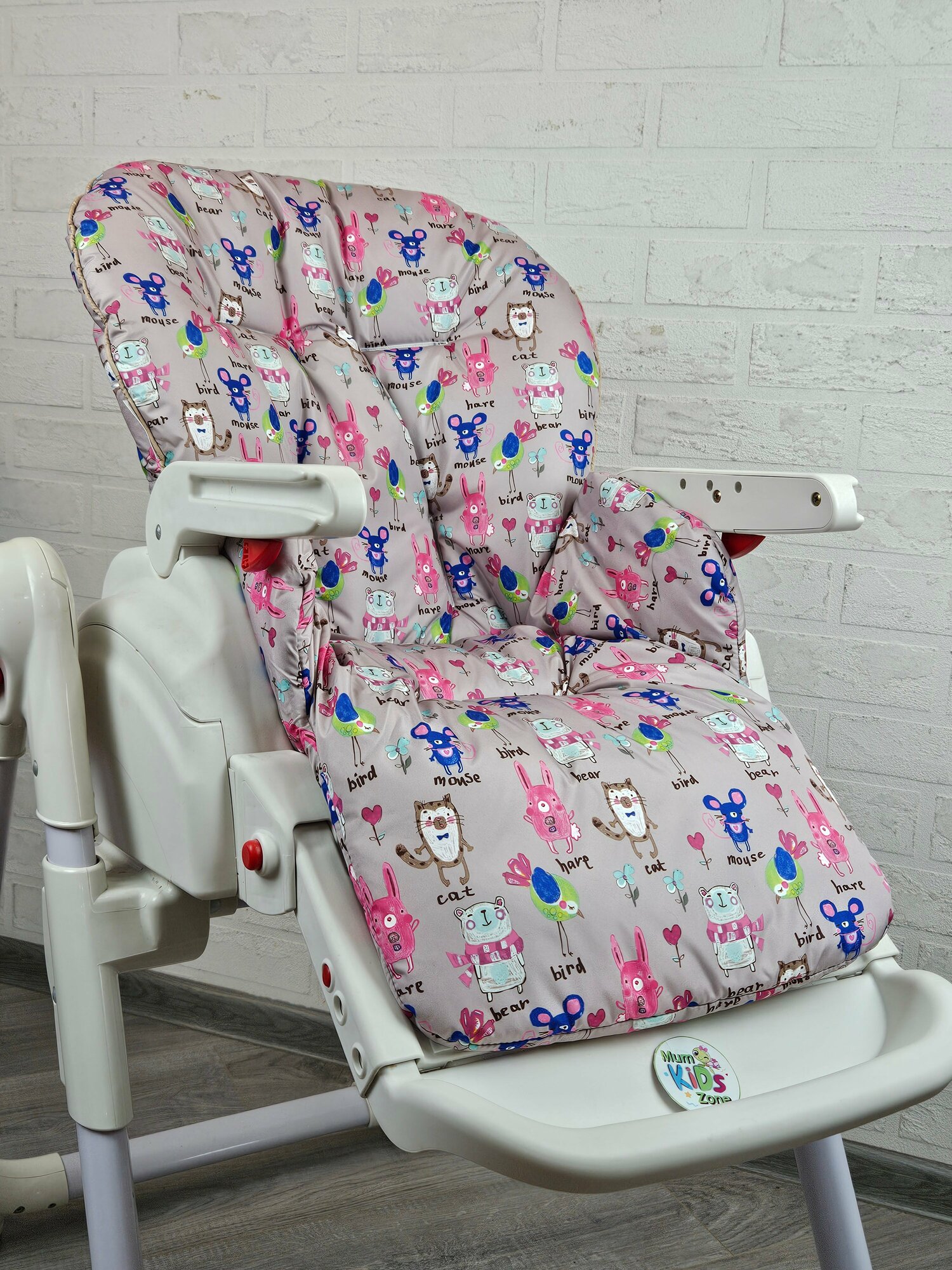 Чехол на стульчик для кормления "Универсальный" Cat серый