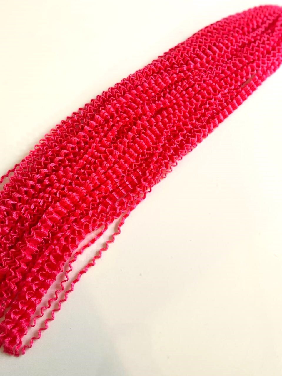 "Косички Зизи Гофре" для плетения волос, длина 65см, светло-розовый ширина 0,5 см