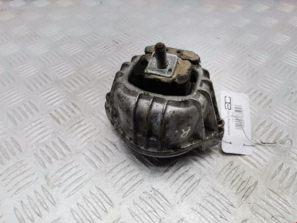 Подушка (опора) крепления двигателя BMW 3-Series (E90/E91/E92/E93) 22116768852 арт. 787595