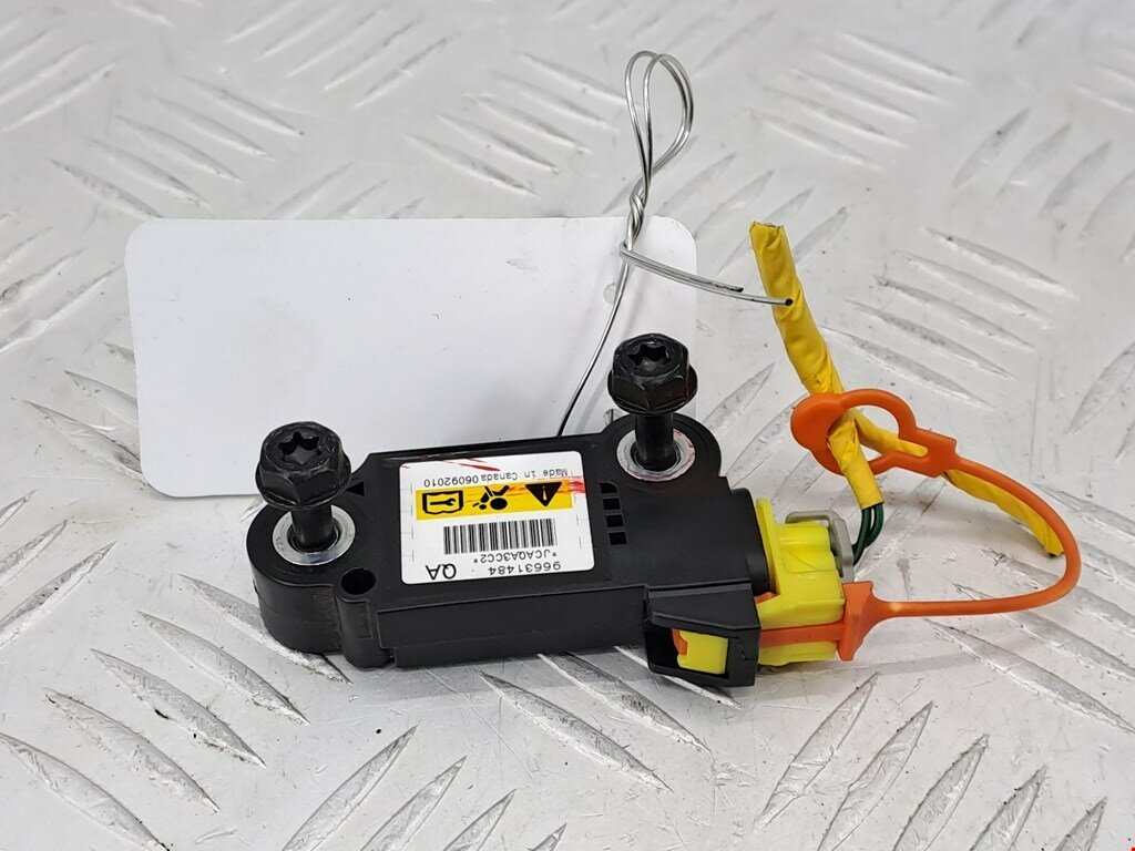 Датчик удара Chevrolet Captiva 1 96631484 арт. 1570262