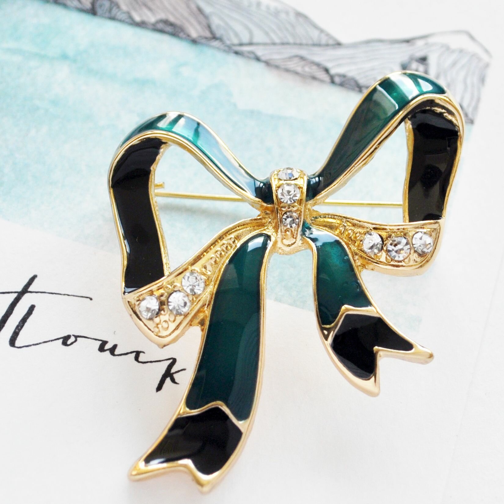 Брошь, кристалл