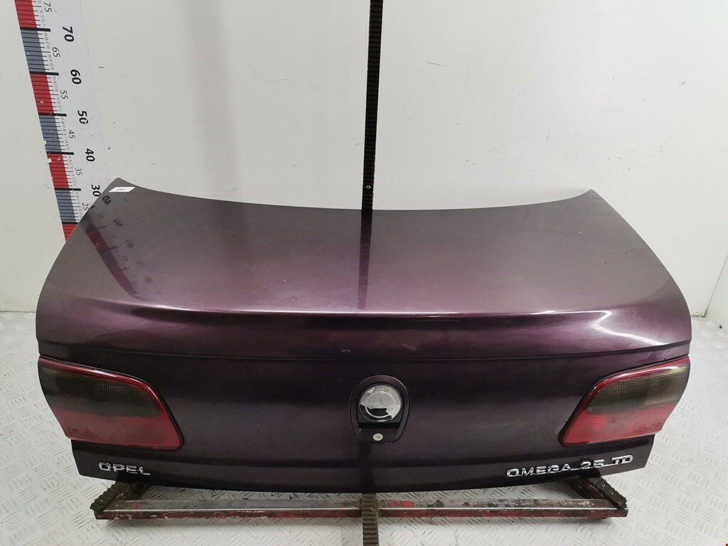 Крышка багажника (дверь багажника) Opel Omega B 90379033 арт. 1739881