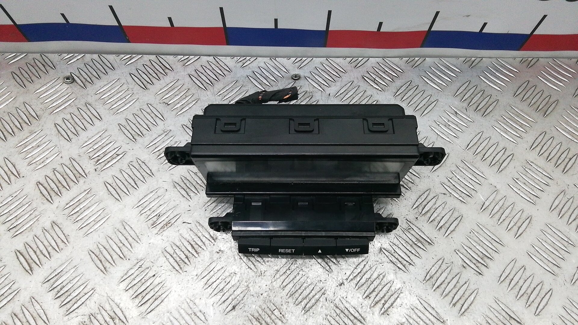 Монитор KIA CEE'D 1, Номер 957101H100