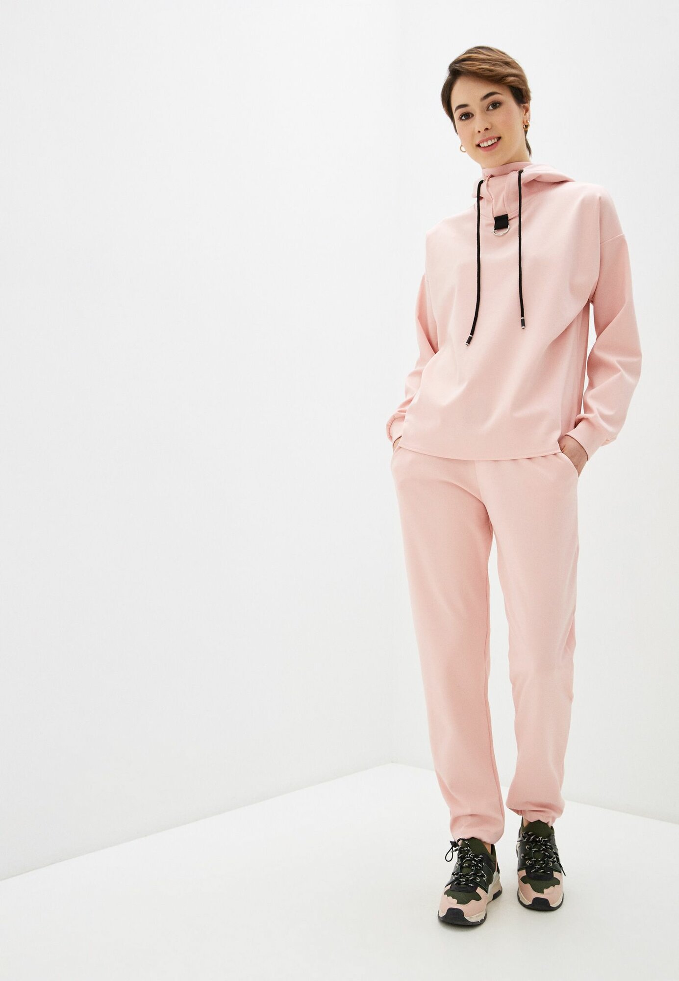 Костюм спортивный