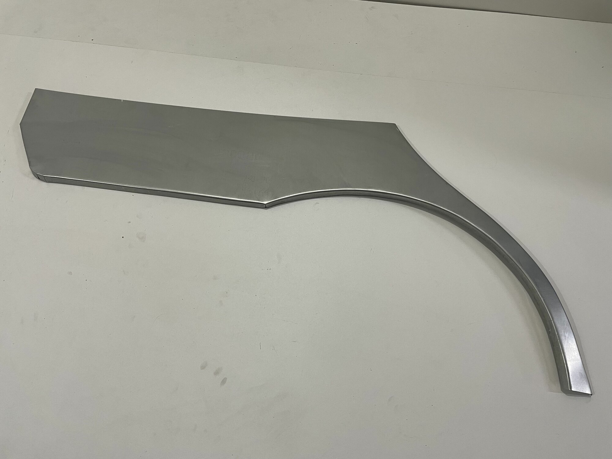 Арка задняя правая на Hyundai Lantra 2 , для автомобиля Хендай Лантра 2, арки для автомобиля