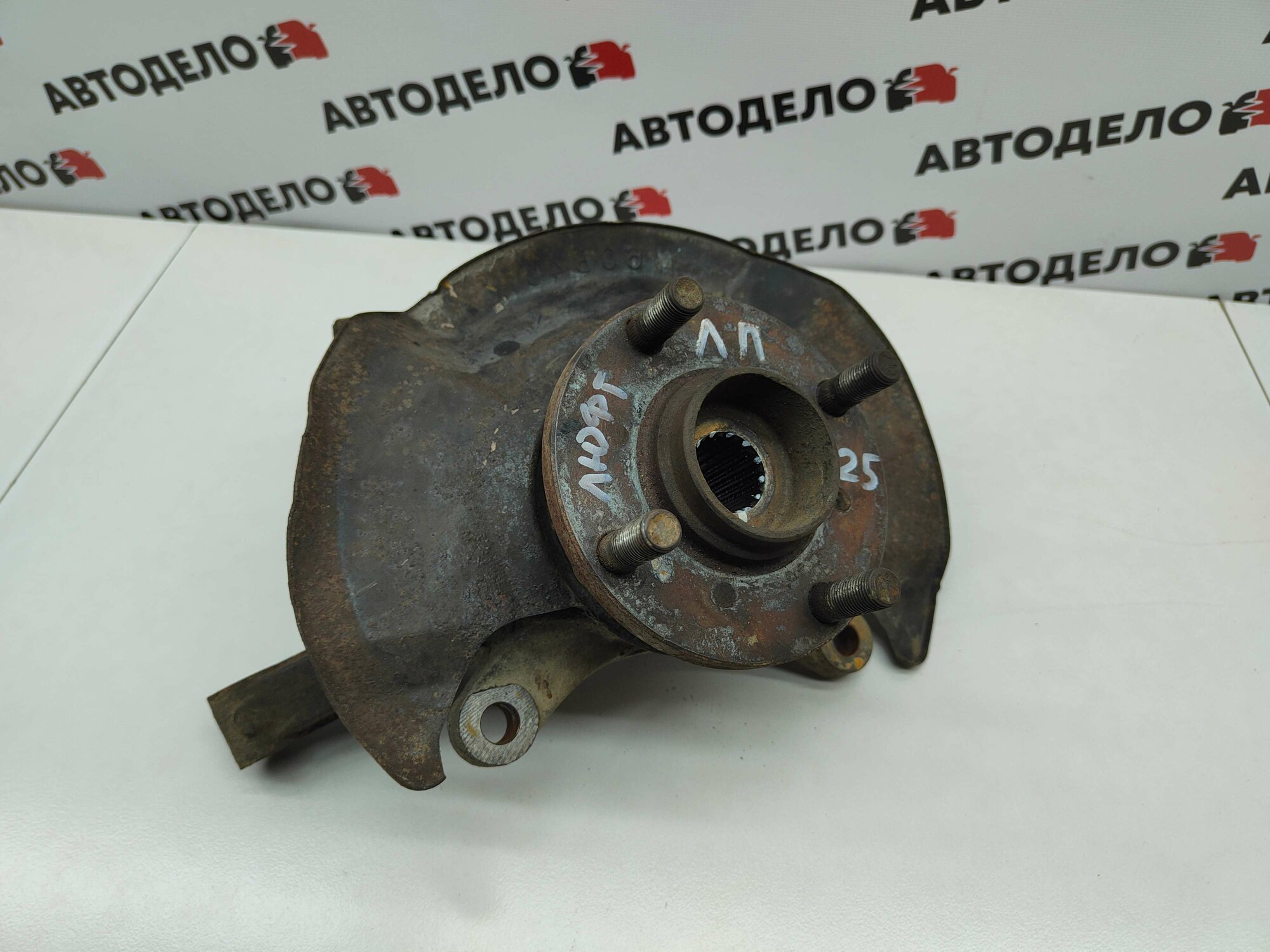 Ступица передняя левая Suzuki Cultus GC21S 1999 г