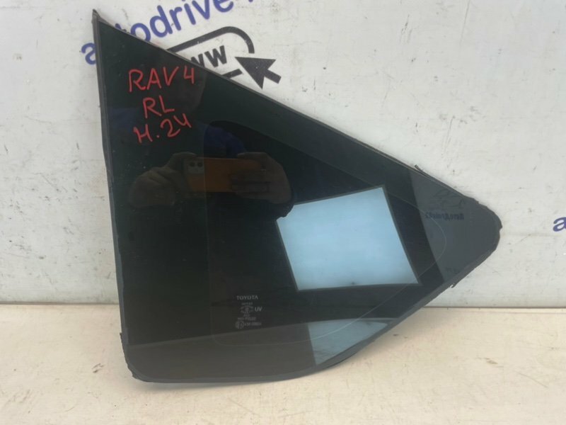 Б/У форточка крыла Toyota RAV4 2018 XA40 3ZR-FE Задн. Лев. 52407 TOYOTA арт. 6272042340