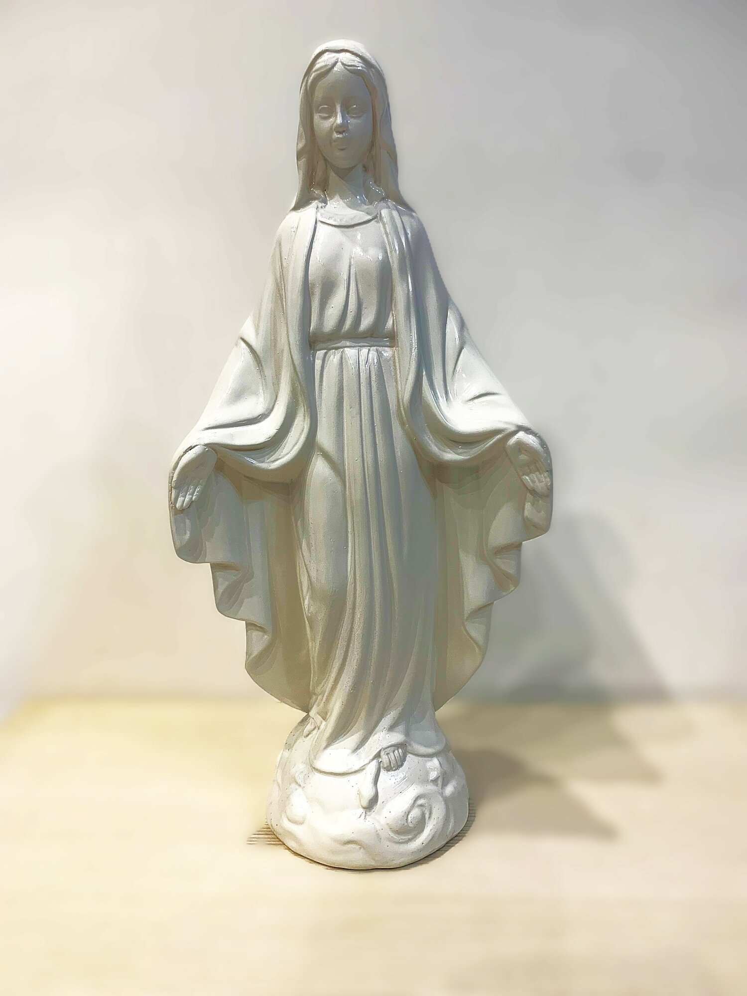 Статуэтка Дева Мария (гипс) /31 см/