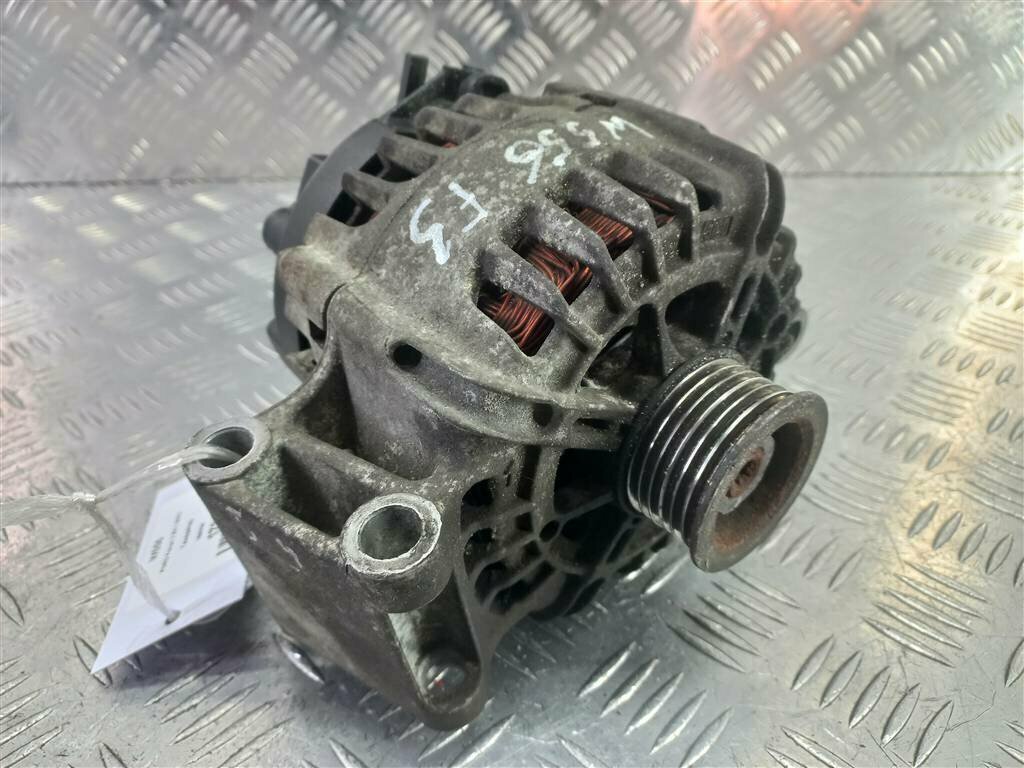 Генератор Б/У для FORD Focus III (2011—2015) 1685794