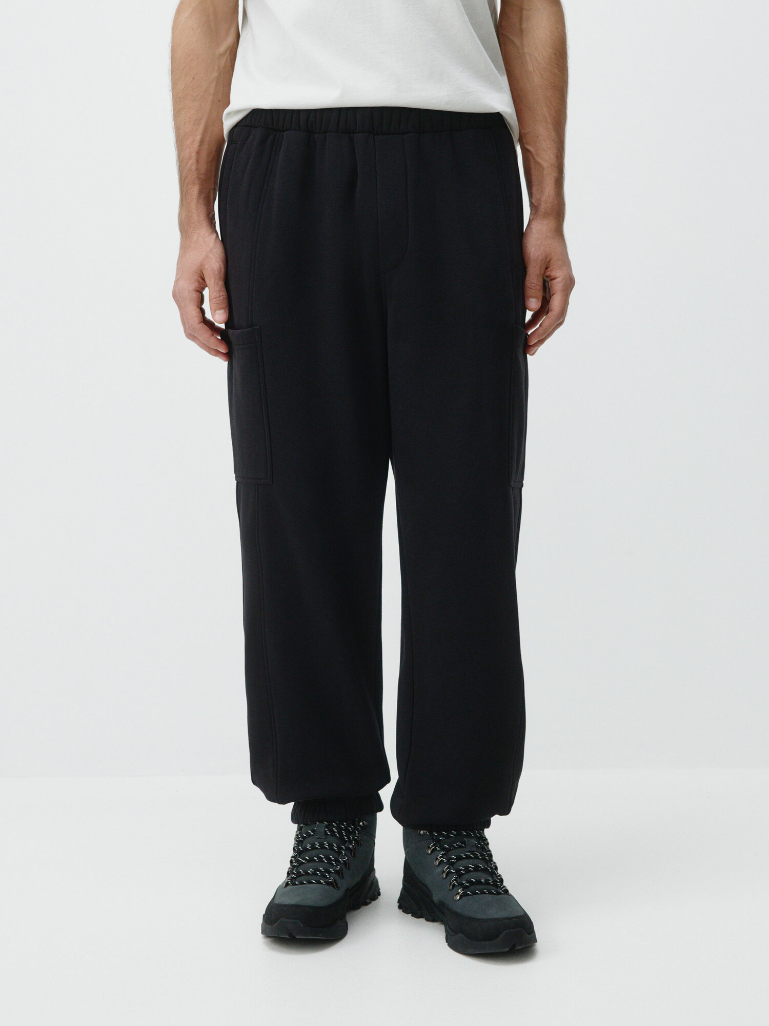 Брюки джоггеры