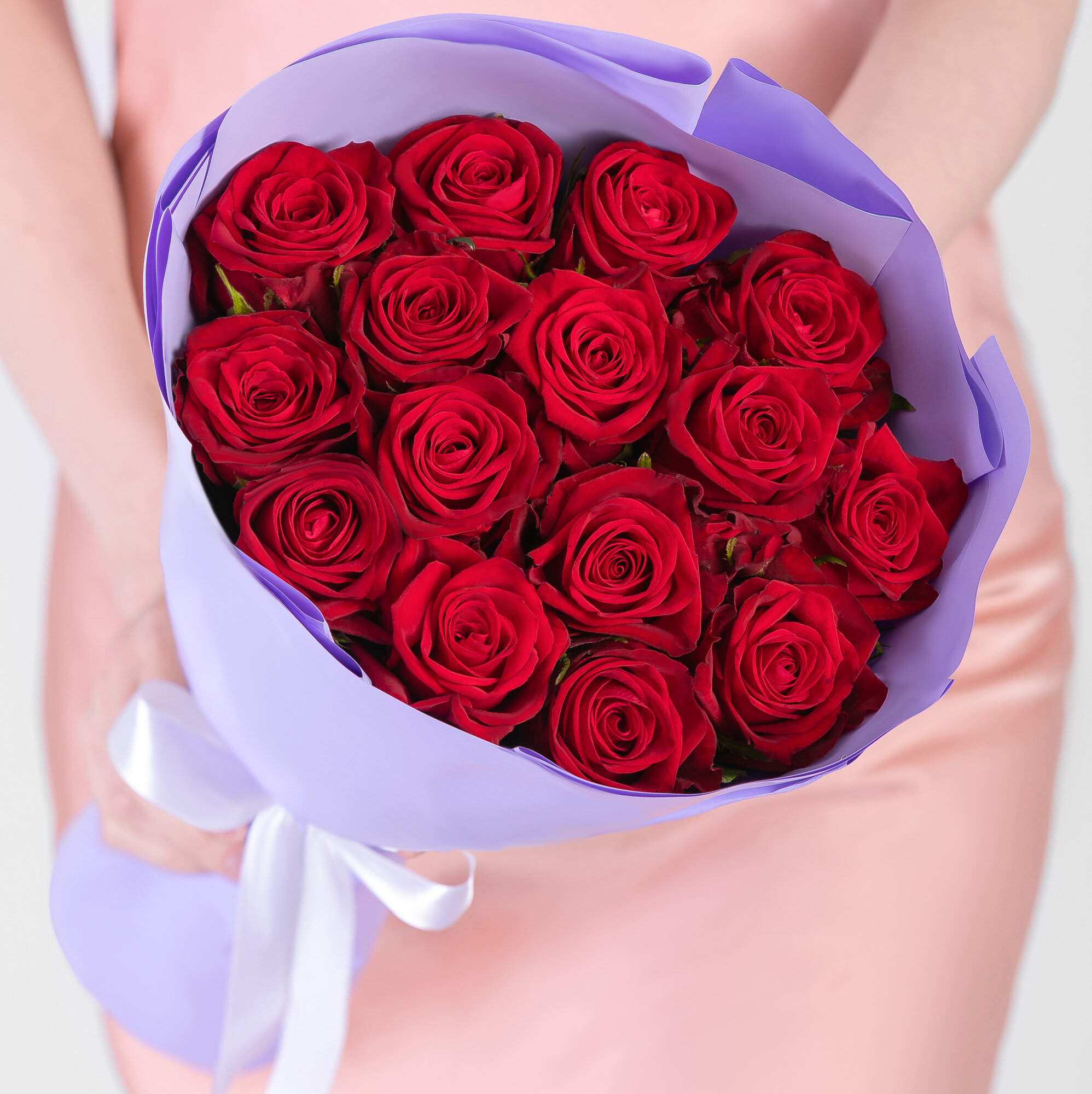 Букет Мегацвет24 "Ред Наоми", розы, красные, 15 шт, высота 40 см