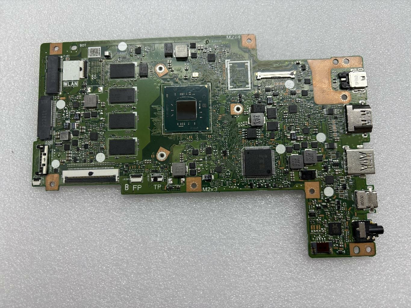 Материнская плата ASUS E510MAB донор Pentium N5030 (039933)