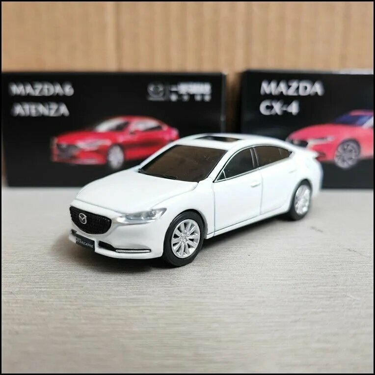 Коллекционные Модель автомобиля Мазда6 Atenza металлическая модель 1:64 Mazda6 Atenza