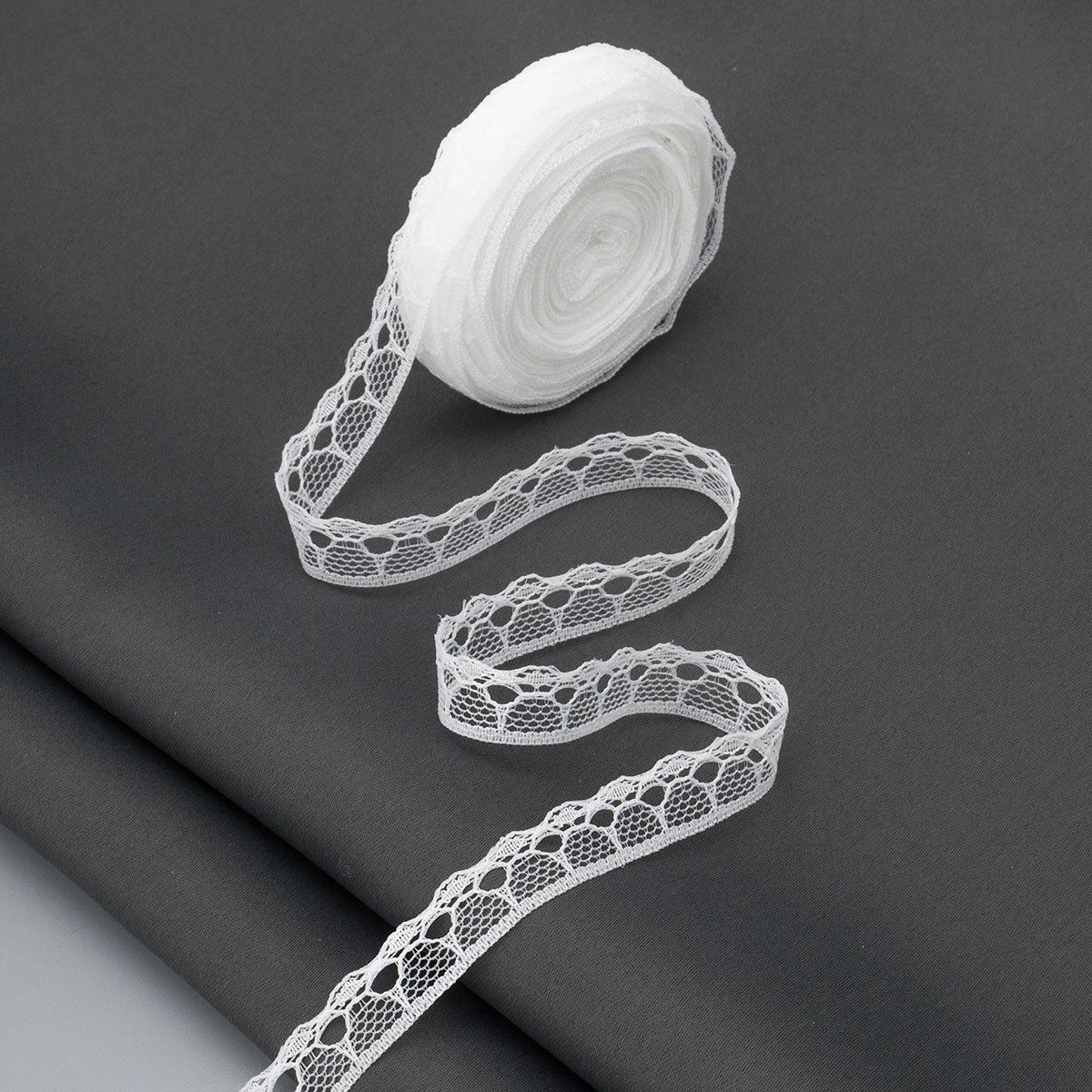Кружево капроновое для шитья и рукоделия, цвет белый, 1,5 см х 13,72 м