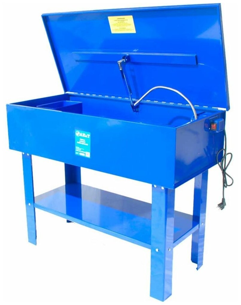 Аппарат мойки деталей AE&T T06240-2 с производительностью 3300 литров в минуту и емкостью 150 литров для быстрого очищения компонентов