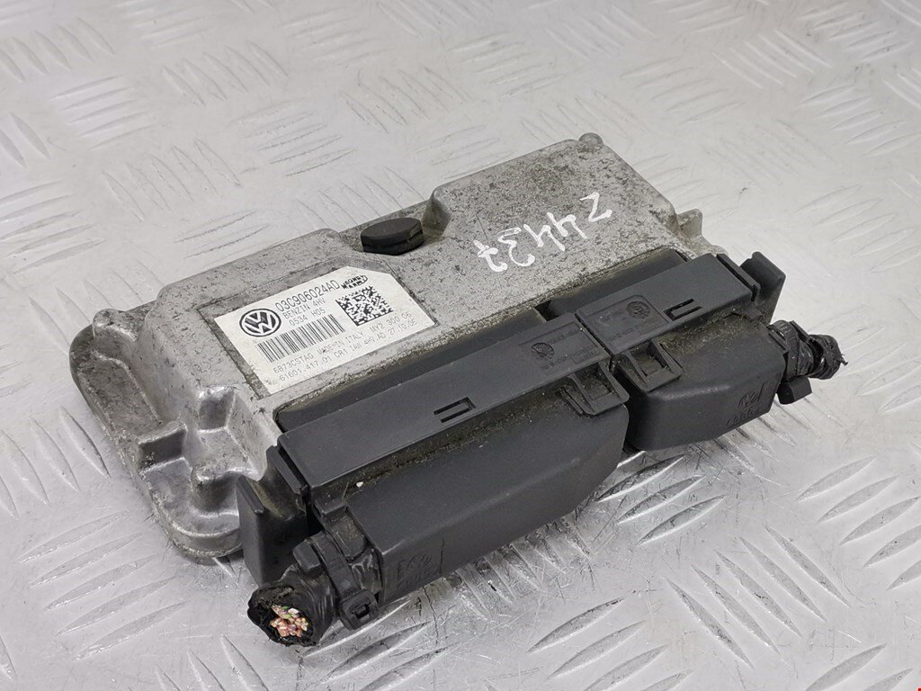 Блок управления двигателем Volkswagen Passat 5 GP 03C906024AD арт. 1564071