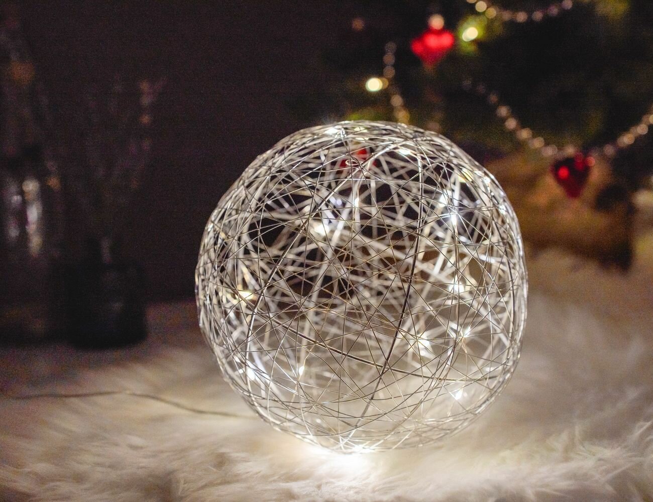 Декоративный светящийся ШАР лантисель сильвер, металл, 20 тёплых белых LED-огней, 20 см, батарейки, Koopman International AMZ106330