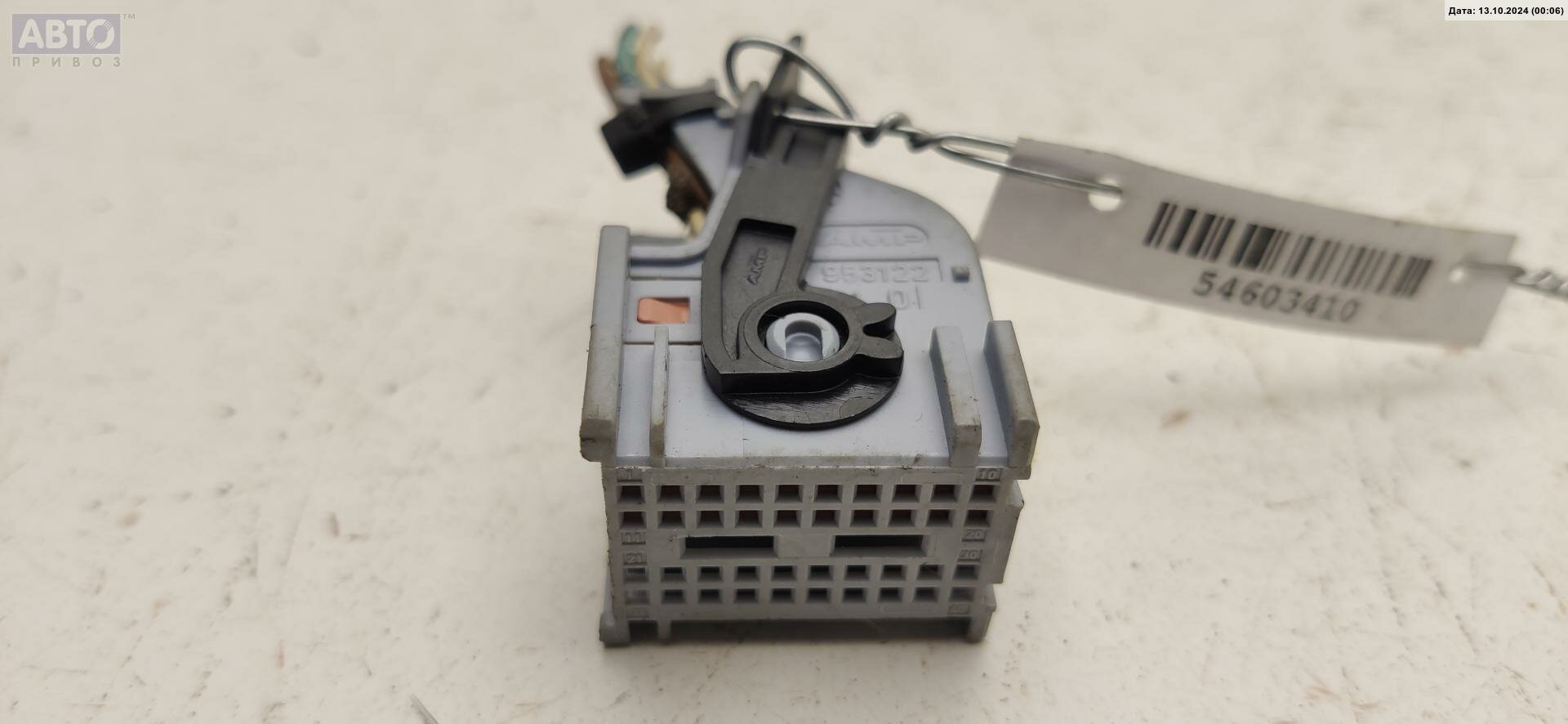 Разъем (фишка) проводки Citroen C5 (2001-2008)