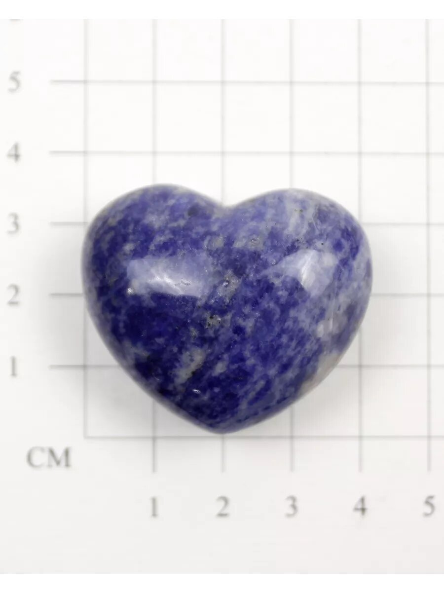 Сердце из Содалита. Натуральный камень. 4х3,5х2 см