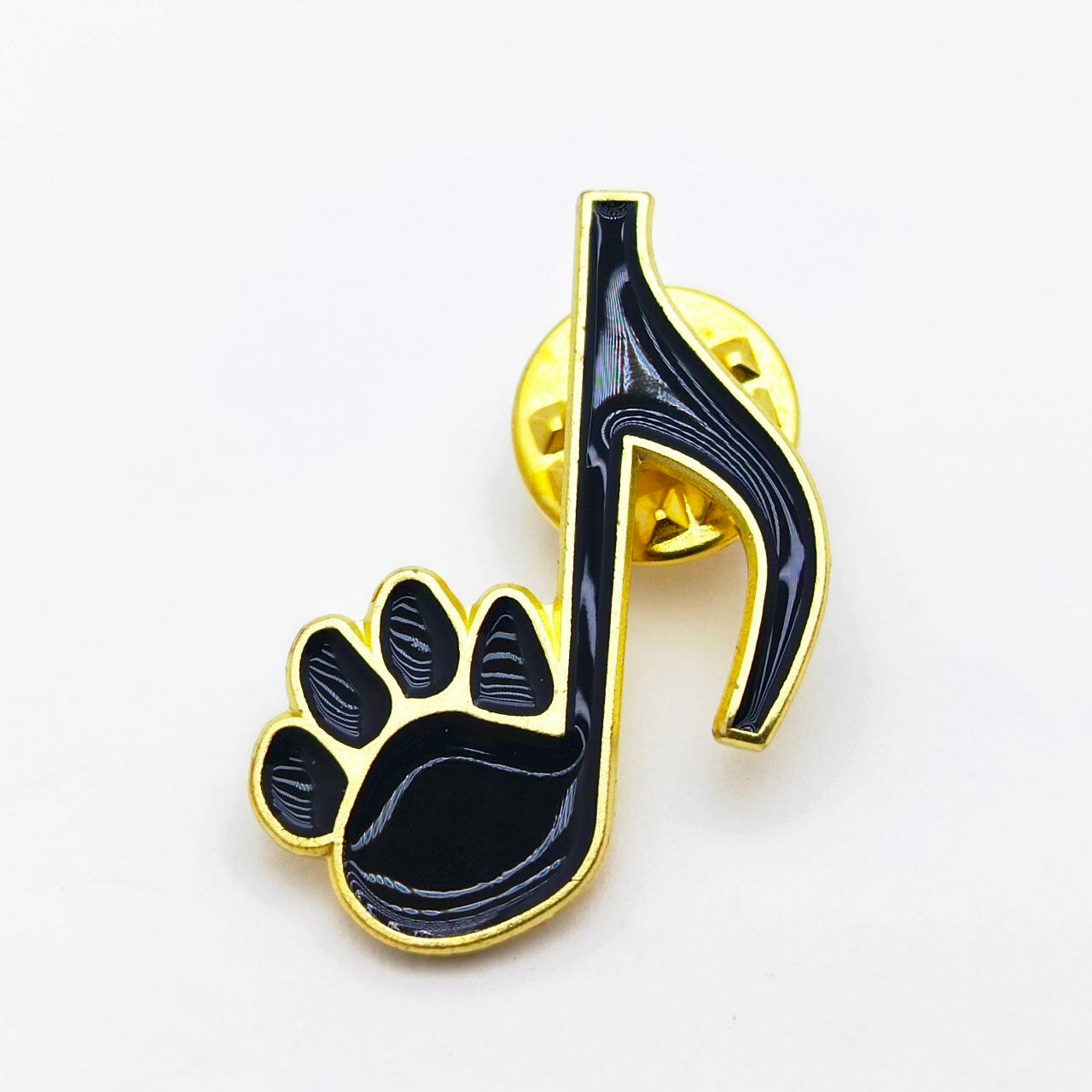 Значок для рюкзака и вещей "Музыкальная лапка" / 1 шт.