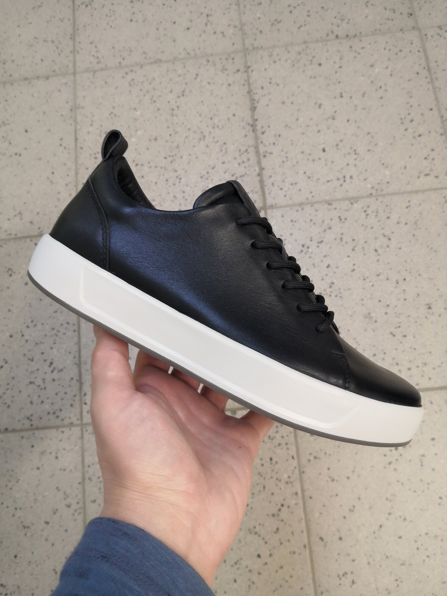 Кроссовки EOCO