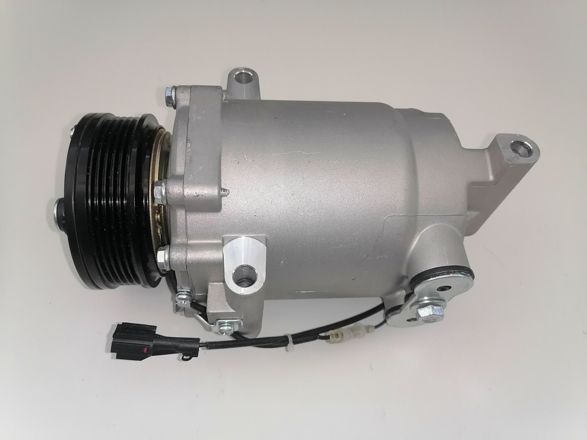 Компрессор кондиционера Hawtai Boliger [2.0 16V 5MT внедорожник 4X2 Turbo дизель] 9770126300A