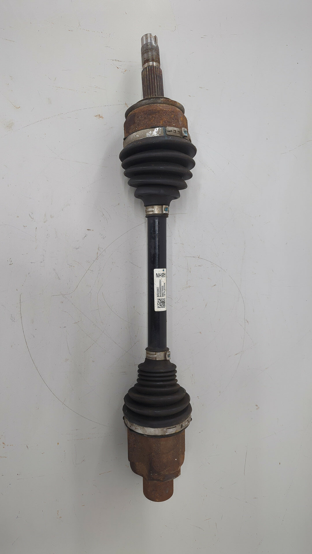 Полуось (вал, шрус) левая передняя Buick Encore Б/У