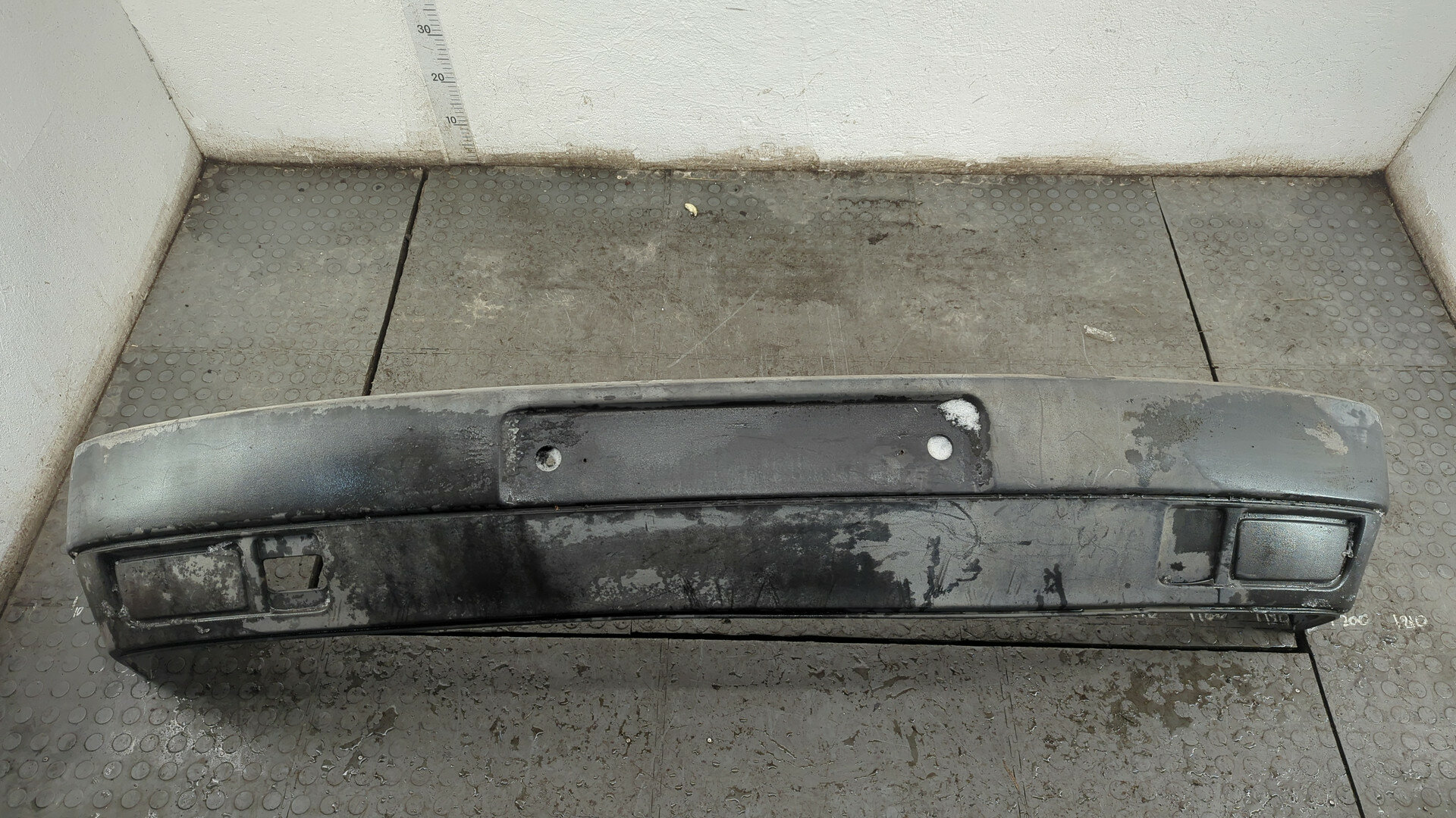 Бампер передний Volkswagen Transporter 4 Б/У