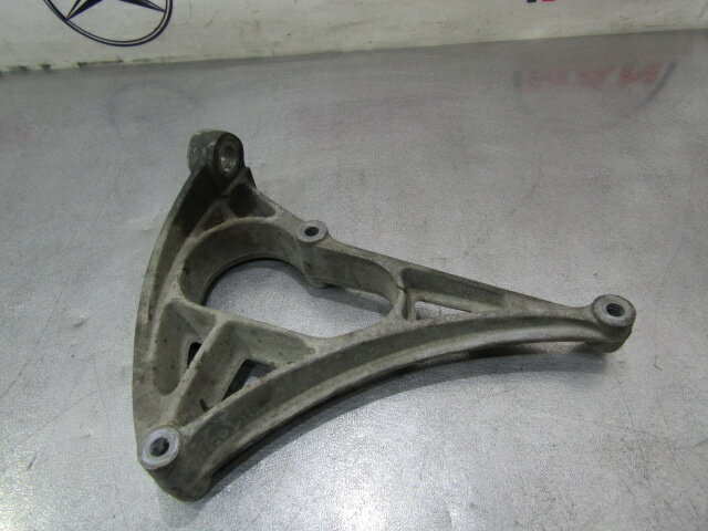 Кронштейн кулисы КПП G221-9 задний Mercedes Axor