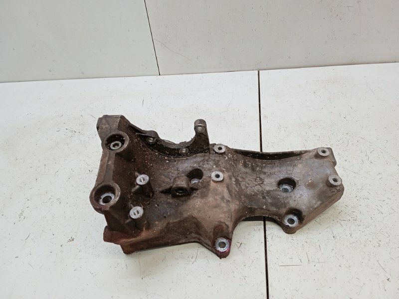 Б/У Ауди А4 Б6, Audi A4 [B7] 2005-2007 Audi A6 [C5] 1997-2004 Audi A6 [C6,4F] 2004-2011 Кронштейн генератора Audi A4 2002 B6 ...