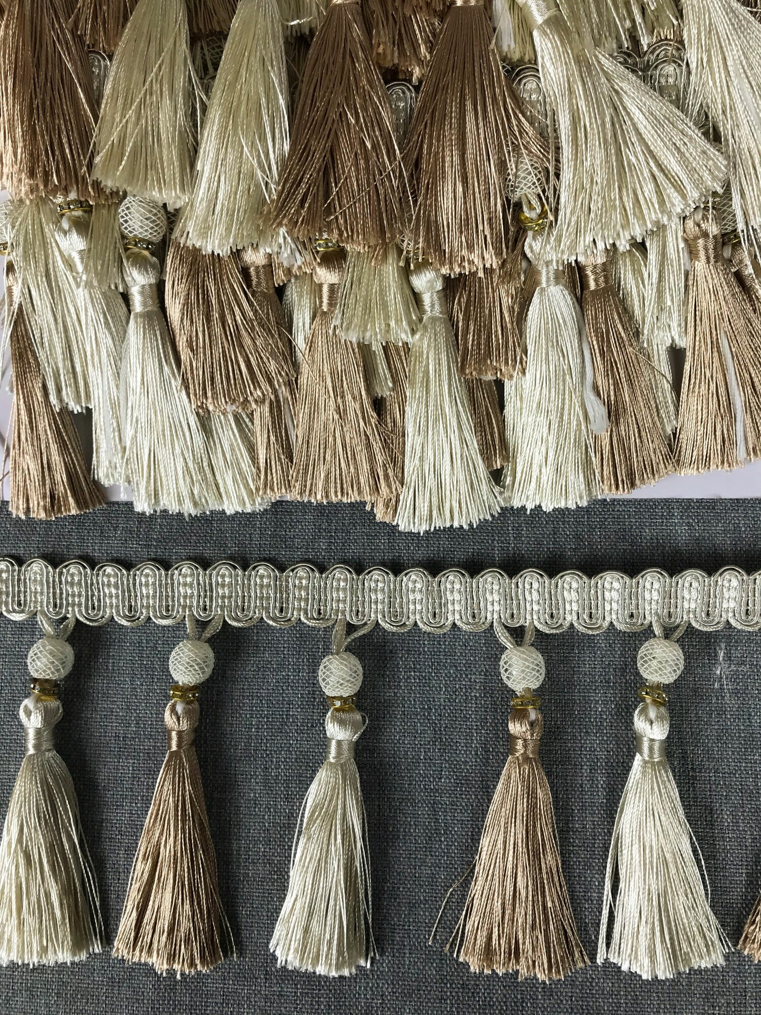 Бахрома для штор, покрывал/тесьма с кисточками для мебели, ширина 12 см, цв. айвори/бежевый, цена за 5 пог. метра