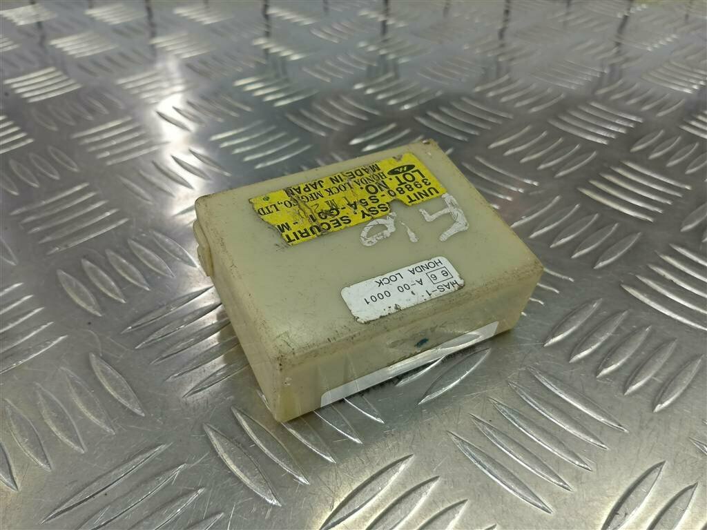 Блок управления Б/У для HONDA CR-V II (2001—2004) 39880S5AG01